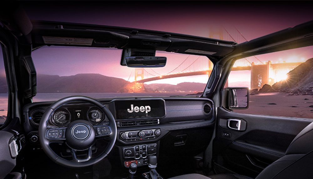 Jeep® Wrangler - Available Sky One-Touch, Comfort & Cargo